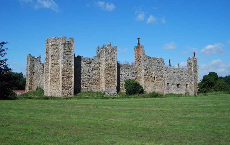Castles in Suffolk - 5 Amazing Castles in Suffolk - Britain's Castles