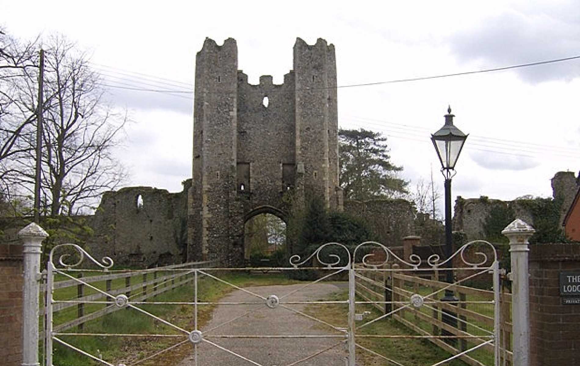 Castles in Suffolk - 5 Amazing Castles in Suffolk - Britain's Castles